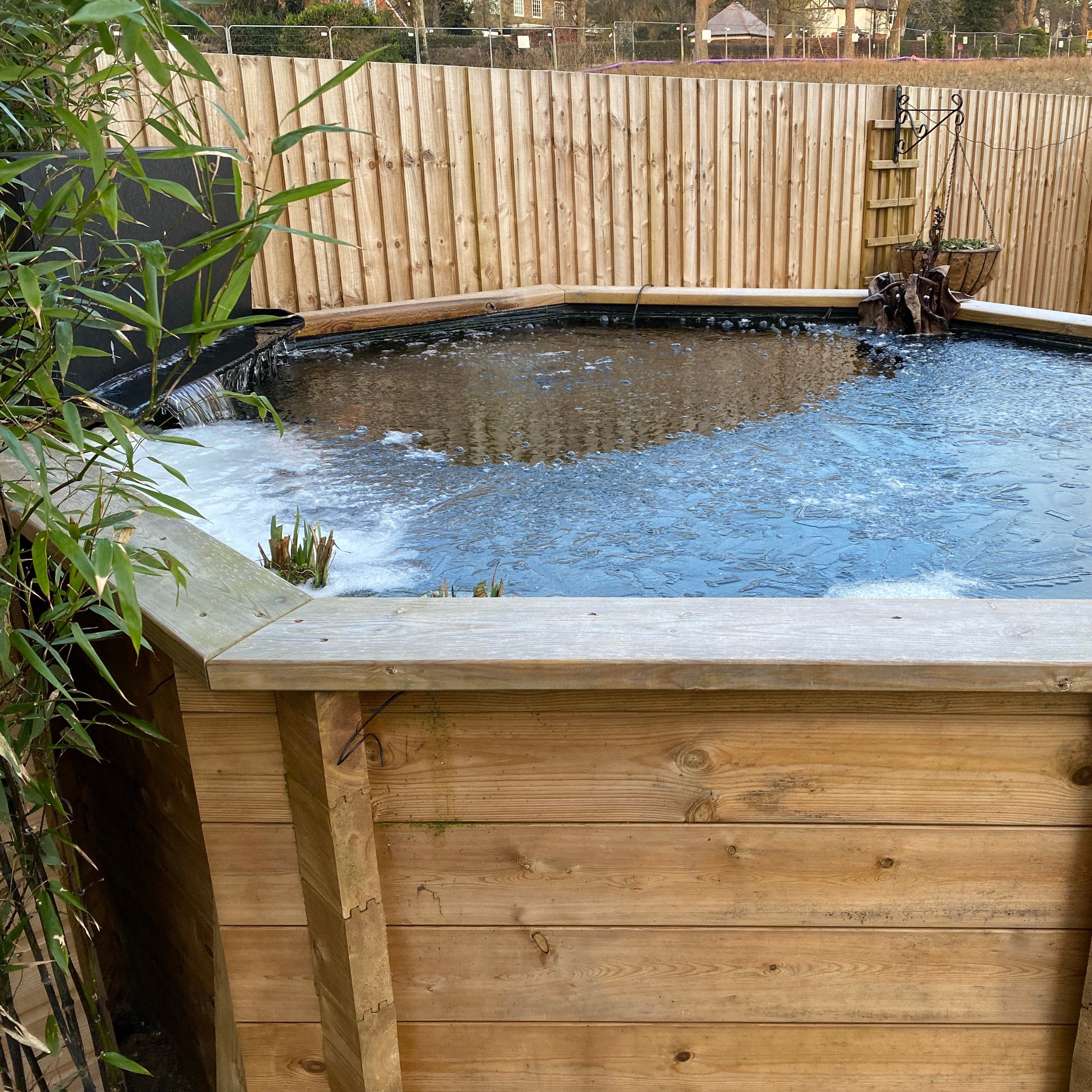 8ft 697 Gallon Octagonal Wooden Koi Pond, 44mm thick, 831mm high ...